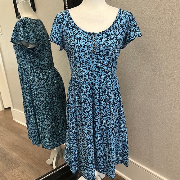 Draper James | Dresses | Draper James Blue Floral Midi Dress Cotton ...